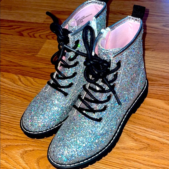 Steve Madden | Shoes | Steve Madden Chunky Silver Glitter Combat Boots ...